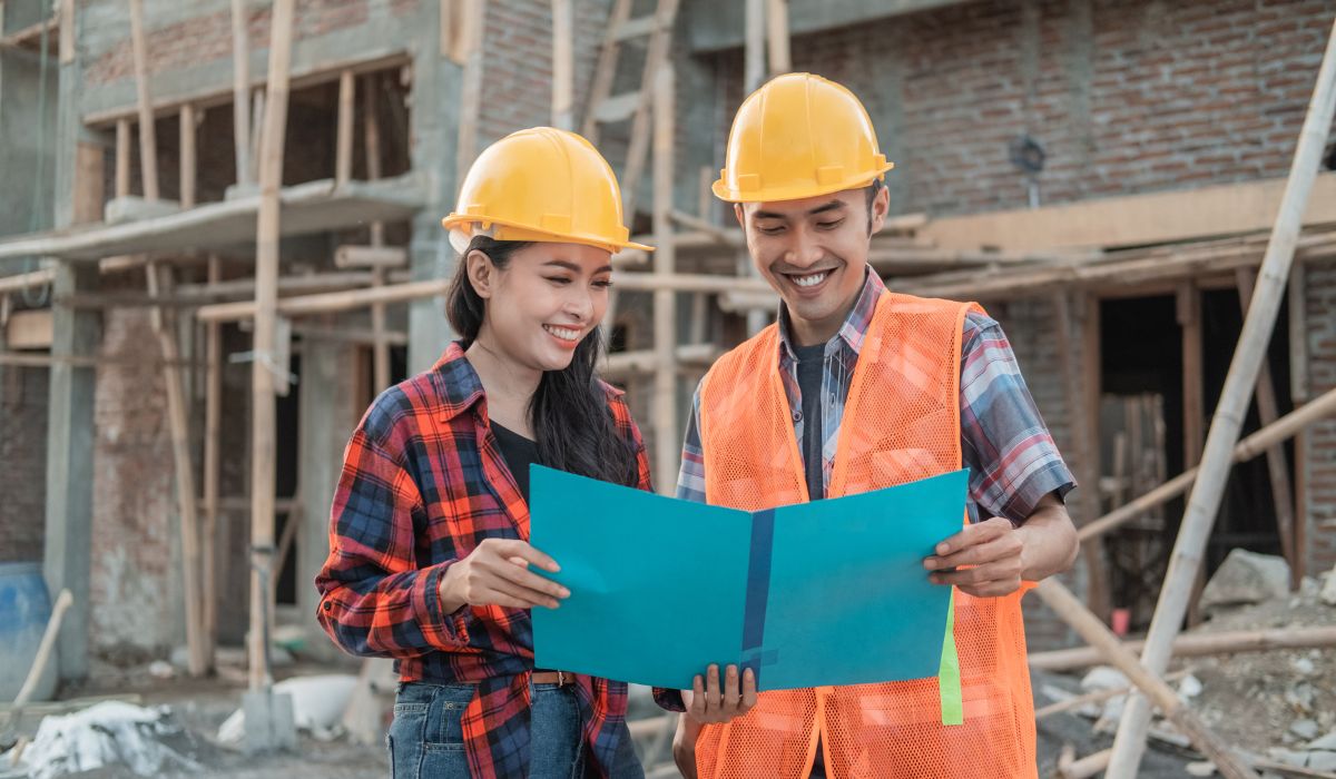 Civil Engineering vs Architecture: Which Career Path is for You?